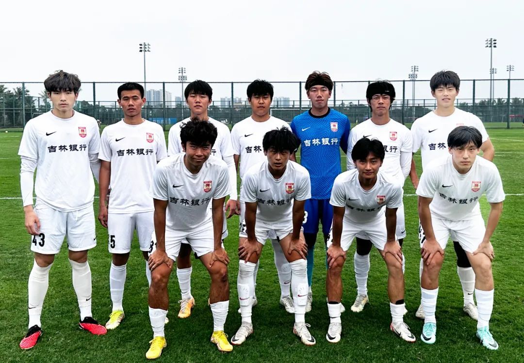 【海口冬训】长春亚泰U21队约战山东泰山U19队 以赛促训