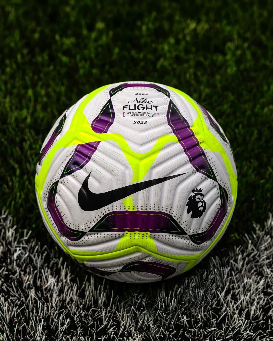 官方：2024/25赛季英超比赛用球发布