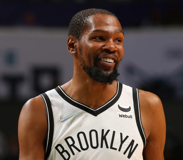 终于赢了！KD罕见低迷，欧文狂轰50分，篮网重回前8，下轮VS76人